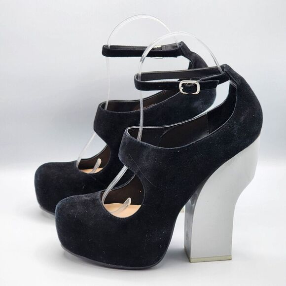 DV by Dolce Vita | Shoes | Dv8 By Dolce Vita Genni Black Suede Pumps ...